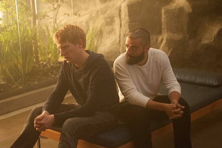 Ex Machina: Film Review - Loud And Clear Reviews