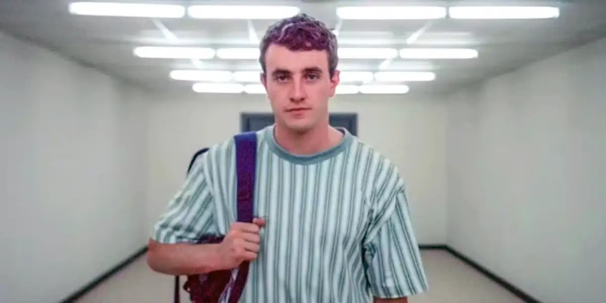 Aftersun Ending Explained: Sophie & Calum's Memories - Loud And Clear ...